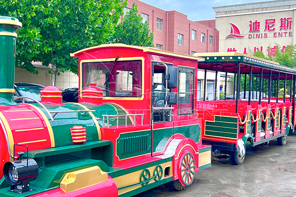 Inversiones 2024: Descubre el Auge de los Trenes Turísticos Pequeños